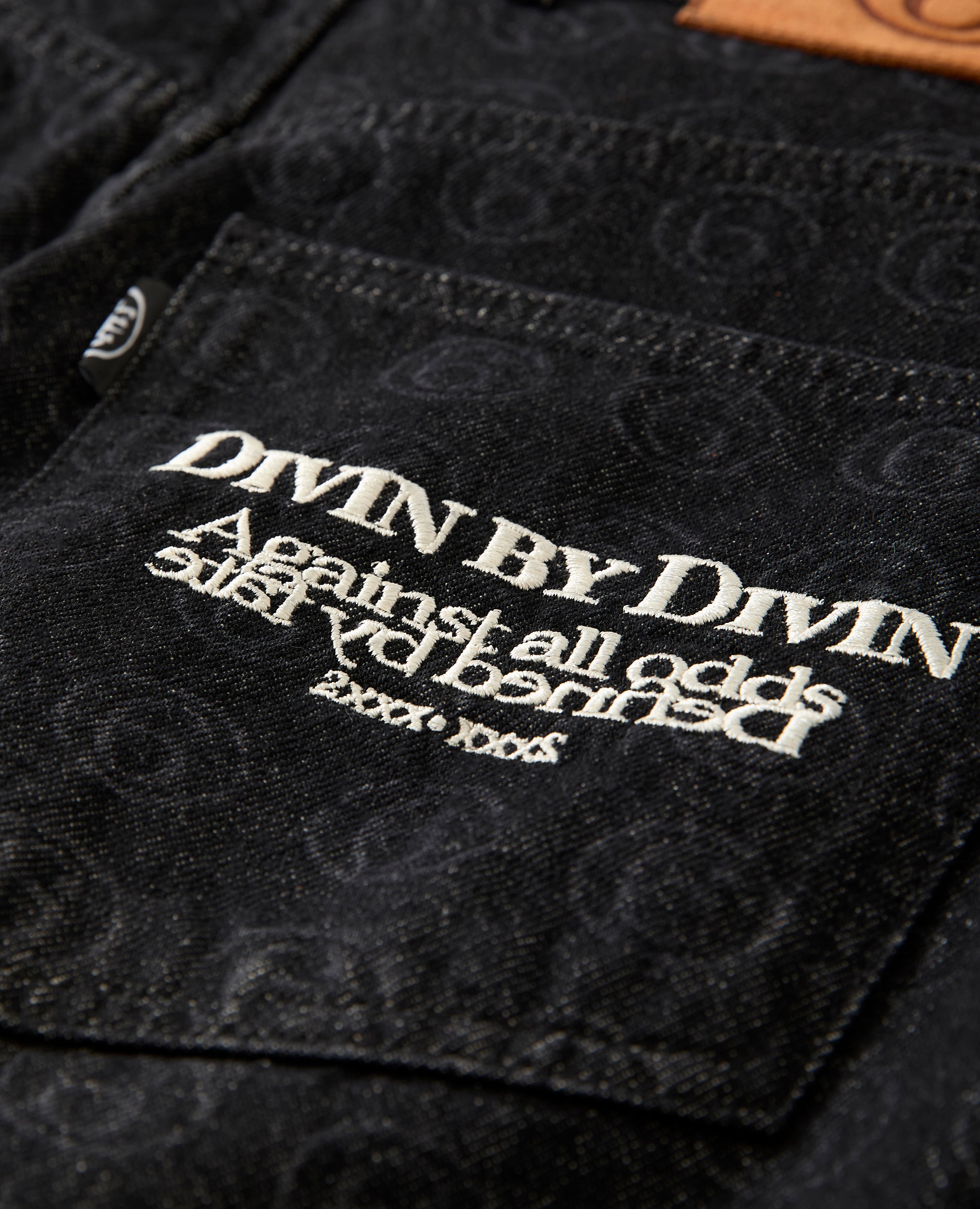 DivinByDivin | Black 6Stars Denim