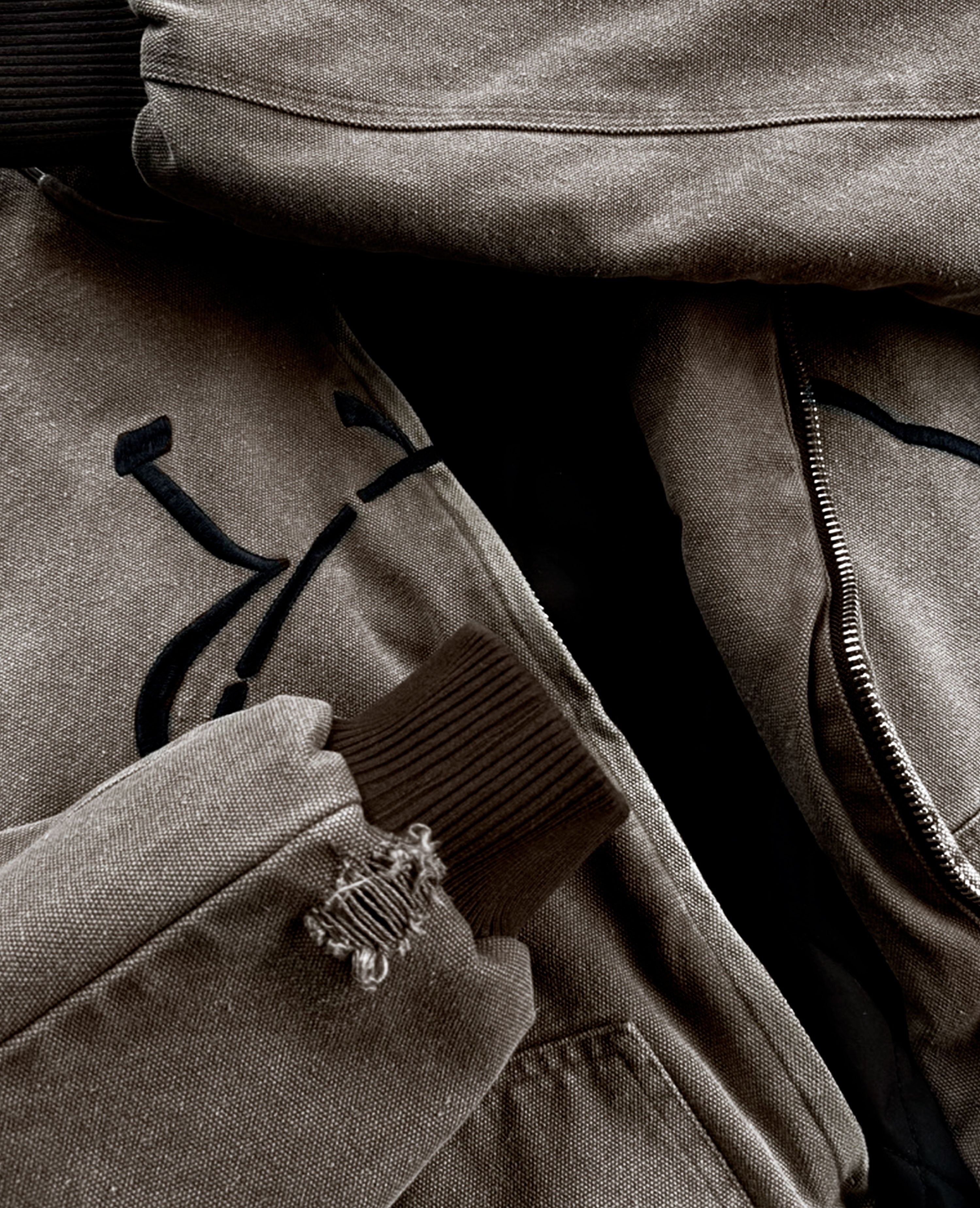 SHARP JACKET – DIVINBYDIVIN